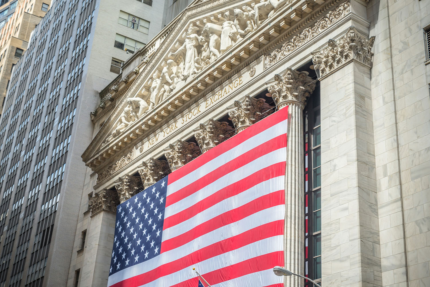 4 Strategies to Improve the Effectiveness of SEC Reporting | IRIS CARBON®