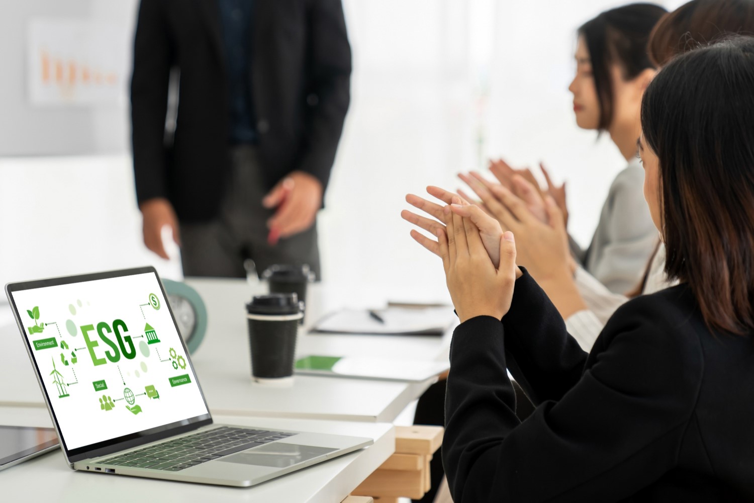 ESG Reporting: What Your Investors Want | IRIS CARBON®