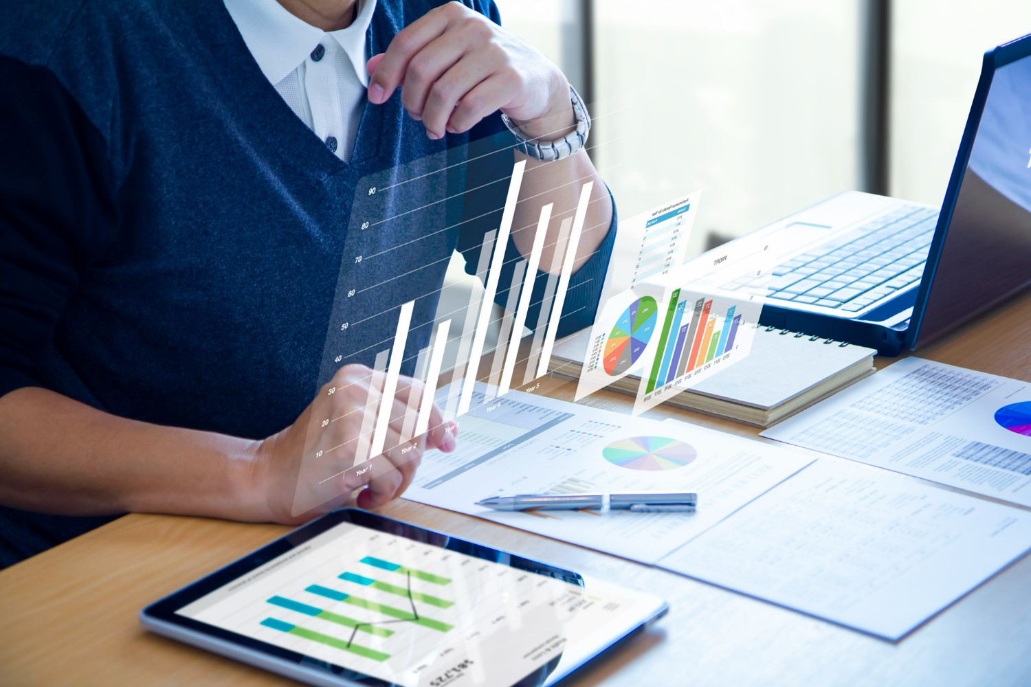 Financial Reporting Analytics - 5 Use Cases for CFOs