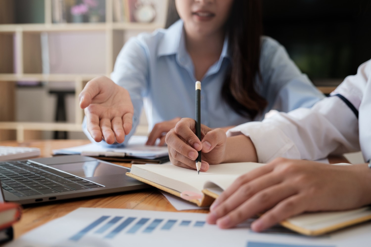 The Benefits of Automating Year-End Disclosure Management